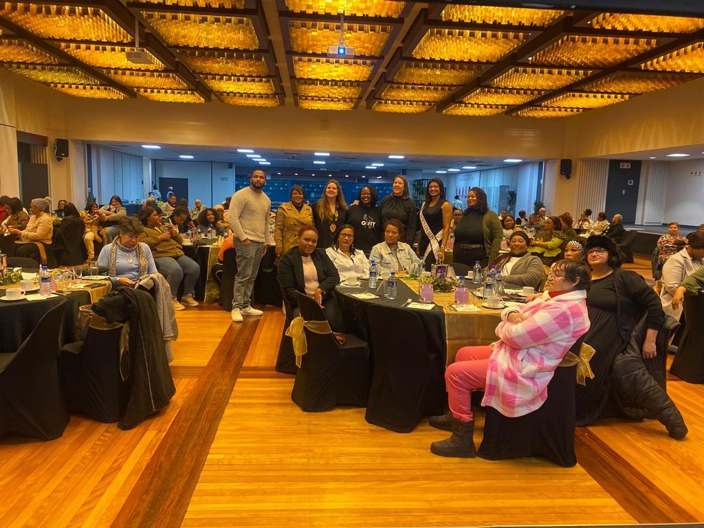 Women’s Day event brings together more than 100 women - Social TV