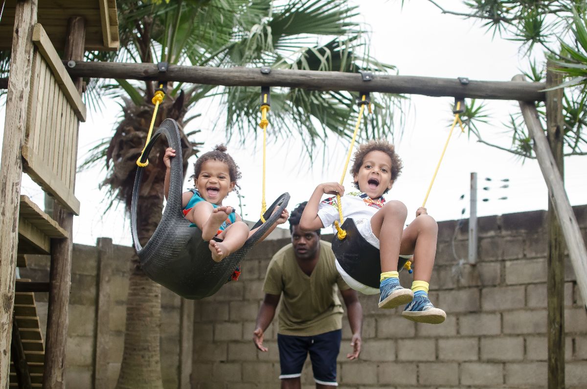 New festive competition celebrates everyday moments with children and ...