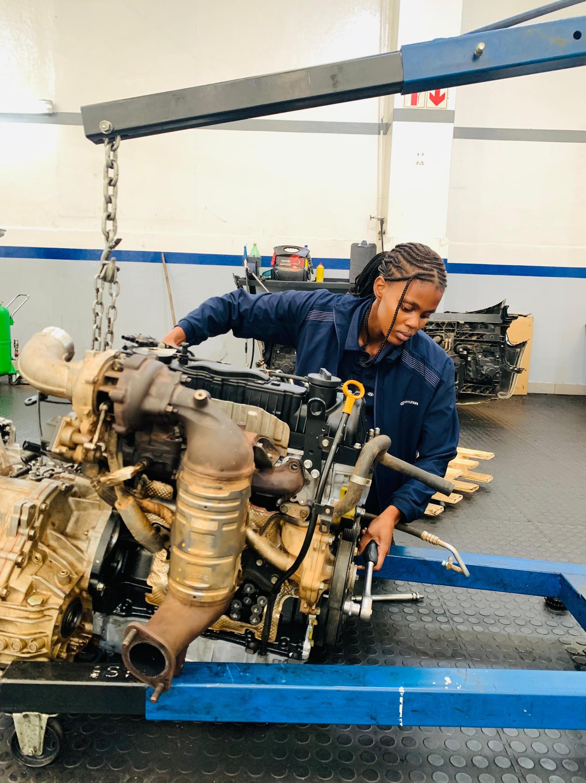 Hyundai Apprentice Sets Workshop Benchmark - Social TV